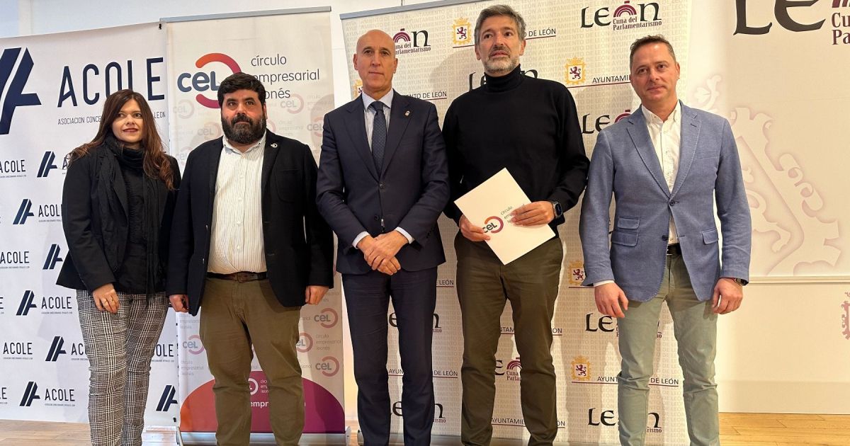 El Palacio de Exposiciones de León acoge la V Salón del Vehículo de ...