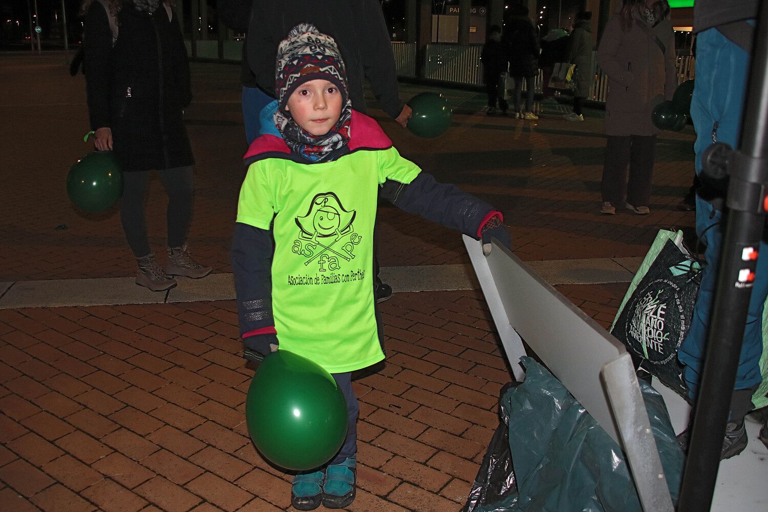 León alza la voz por los niños con Perthes: "Necesitamos esta fecha en ...